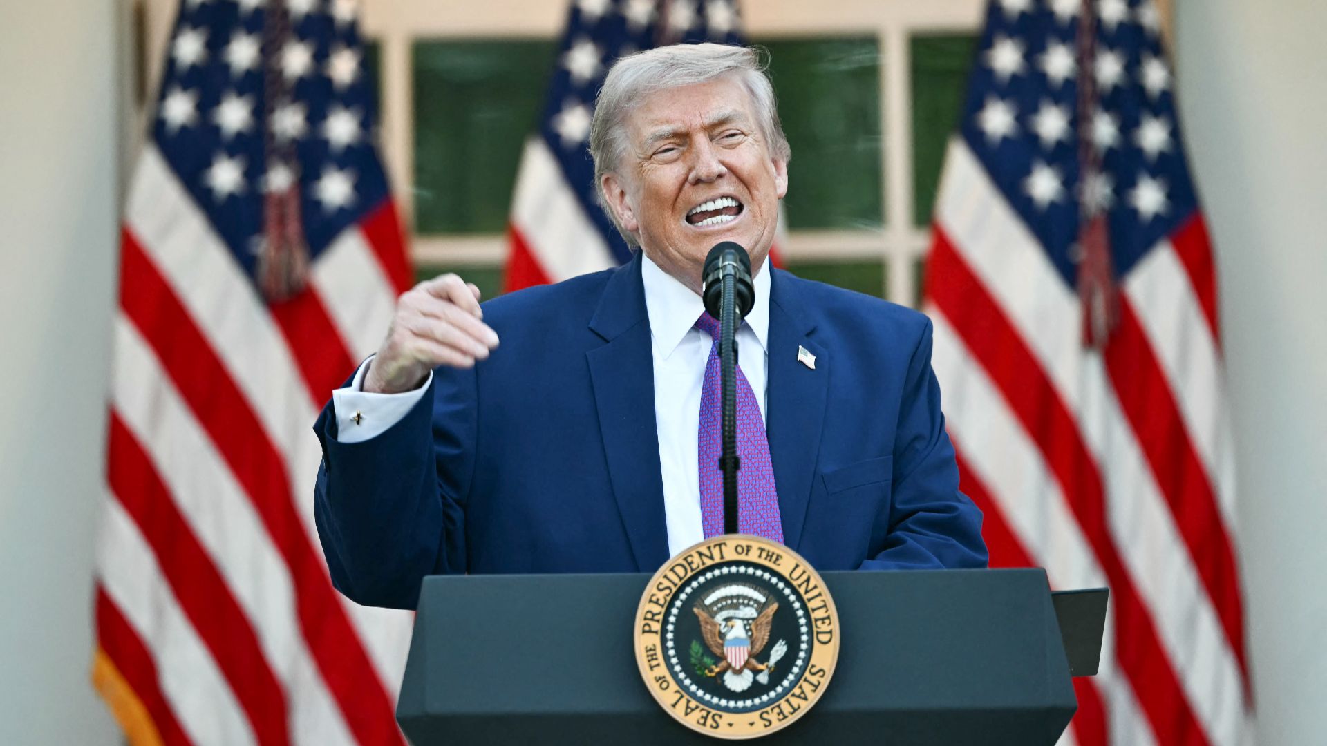 Trump ridiculed over confusing 'sea' comment as cognitive questions ...