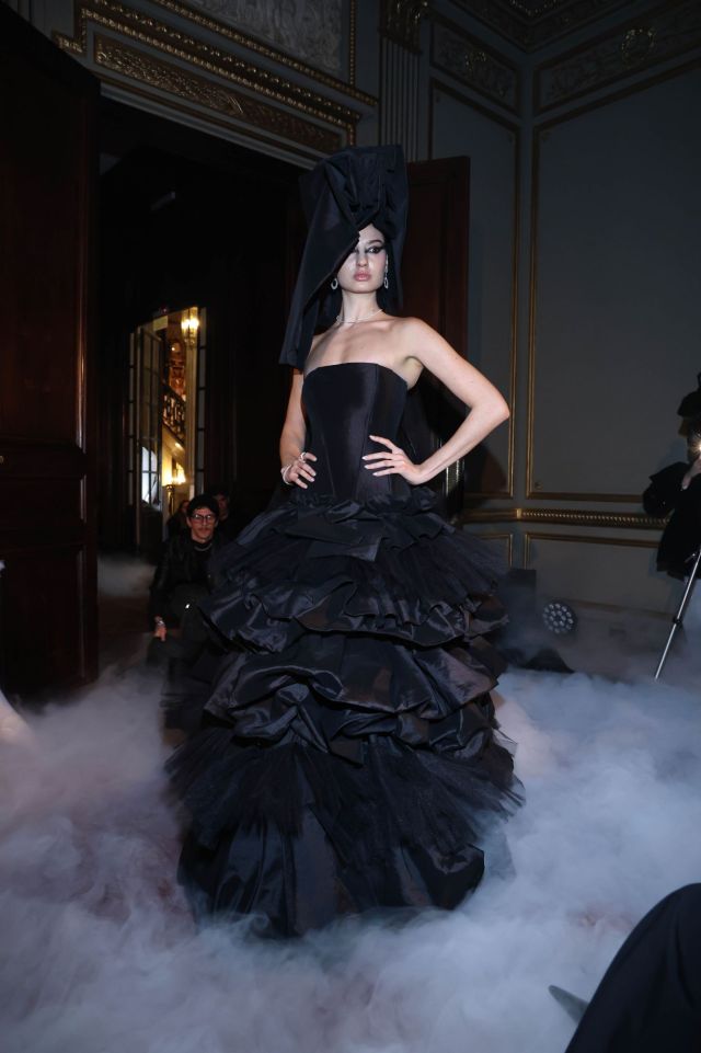 La colección nupcial de Atelier Pucheta Paz: “Lo luminoso y lo oscuro ...
