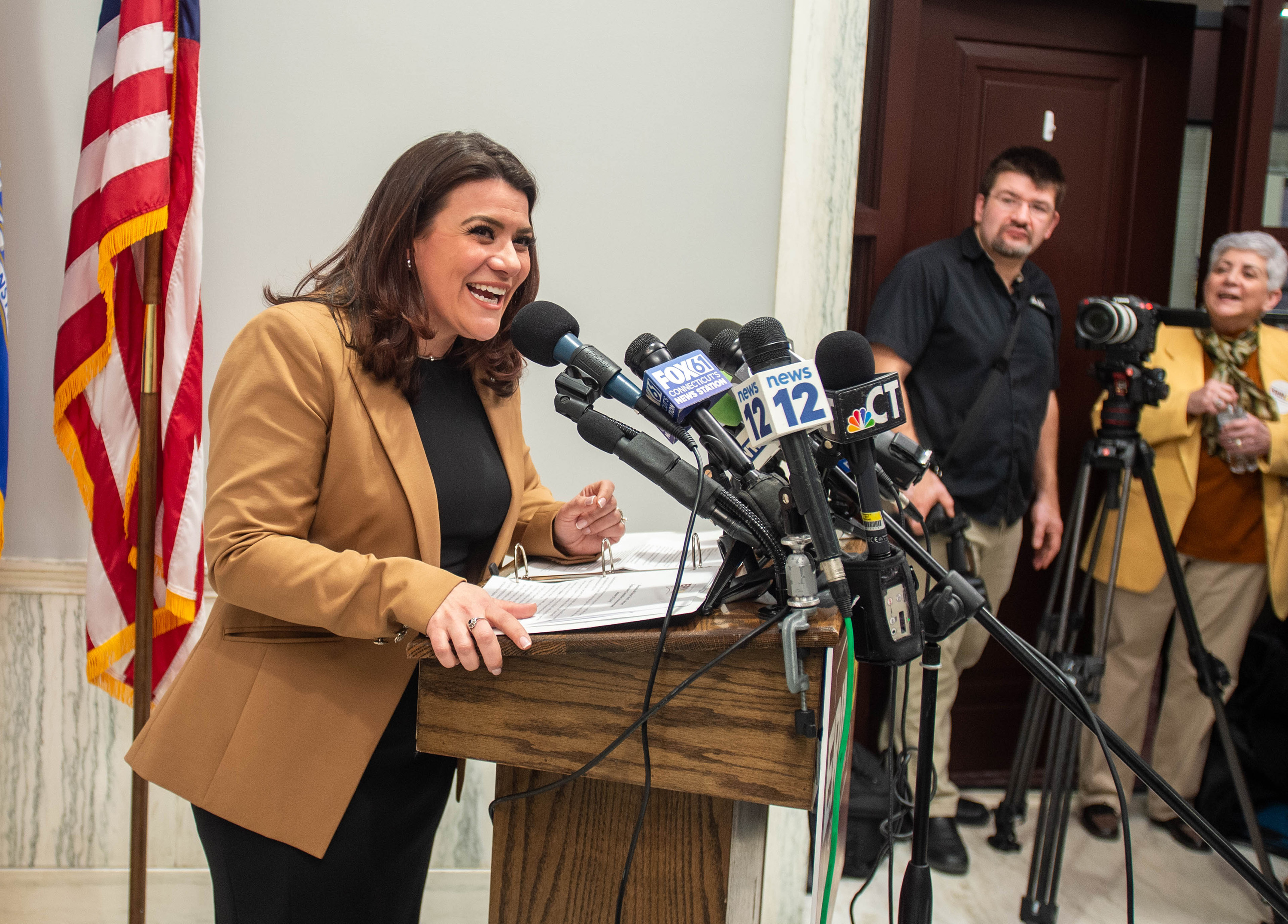 Erin Stewart drops out of race for Connecticut governor after new ...