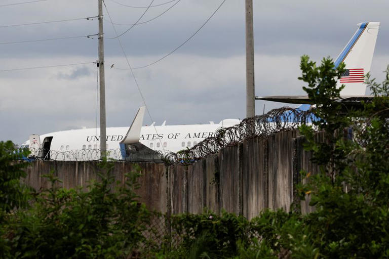 US government plane spotted in Havana after Trump's call for talks