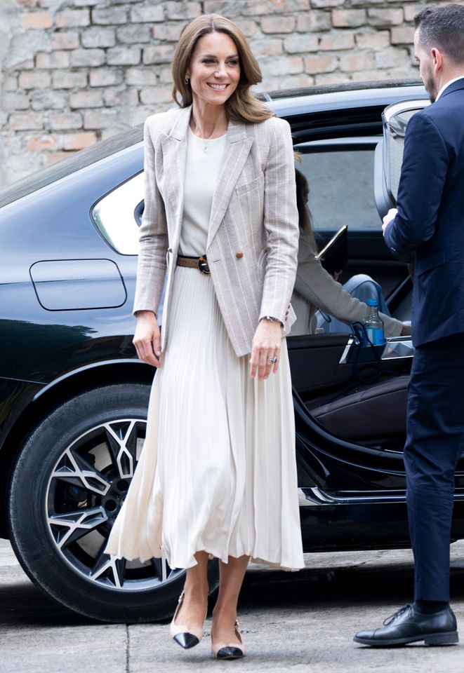 Kate Middleton swapped her go-to pumps for these sensible, wealth ...