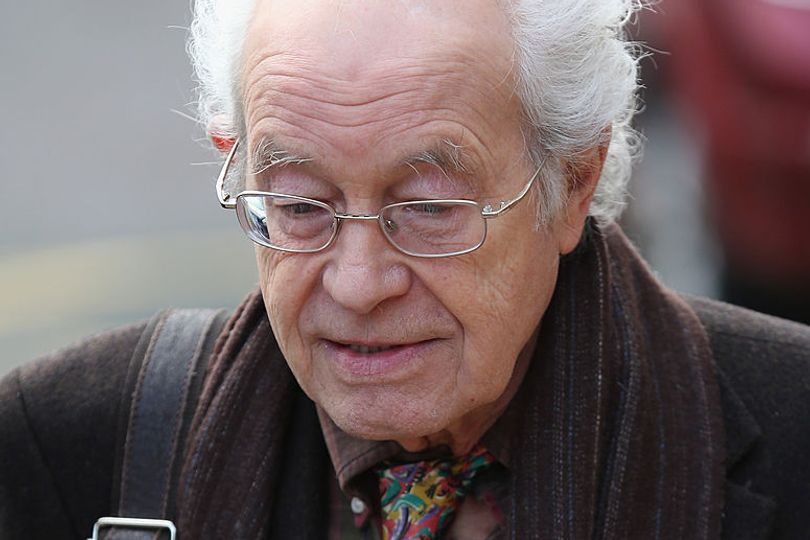 Iconic Coronation Street star Alan Rothwell dies age 89, as family pays ...