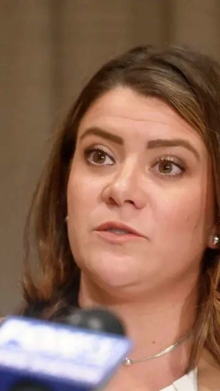 Republican Erin Stewart suspends campaign for Connecticut governor amid ...