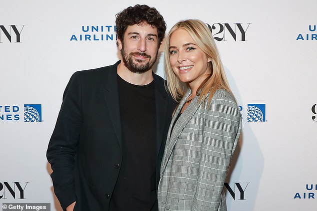 American Pie star Jason Biggs splits from wife Jenny Mollen after ...