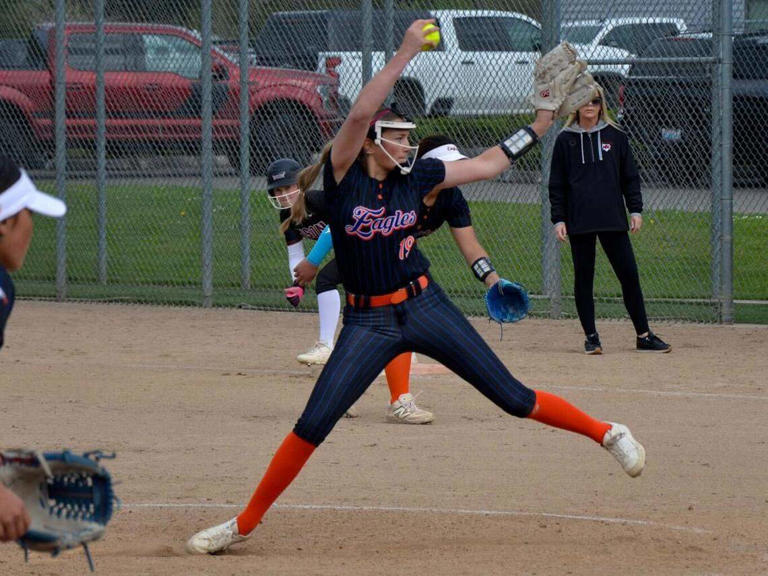 'Ace of the staff': G-K's Brooklyn Pettit guides Eagles to district's ...