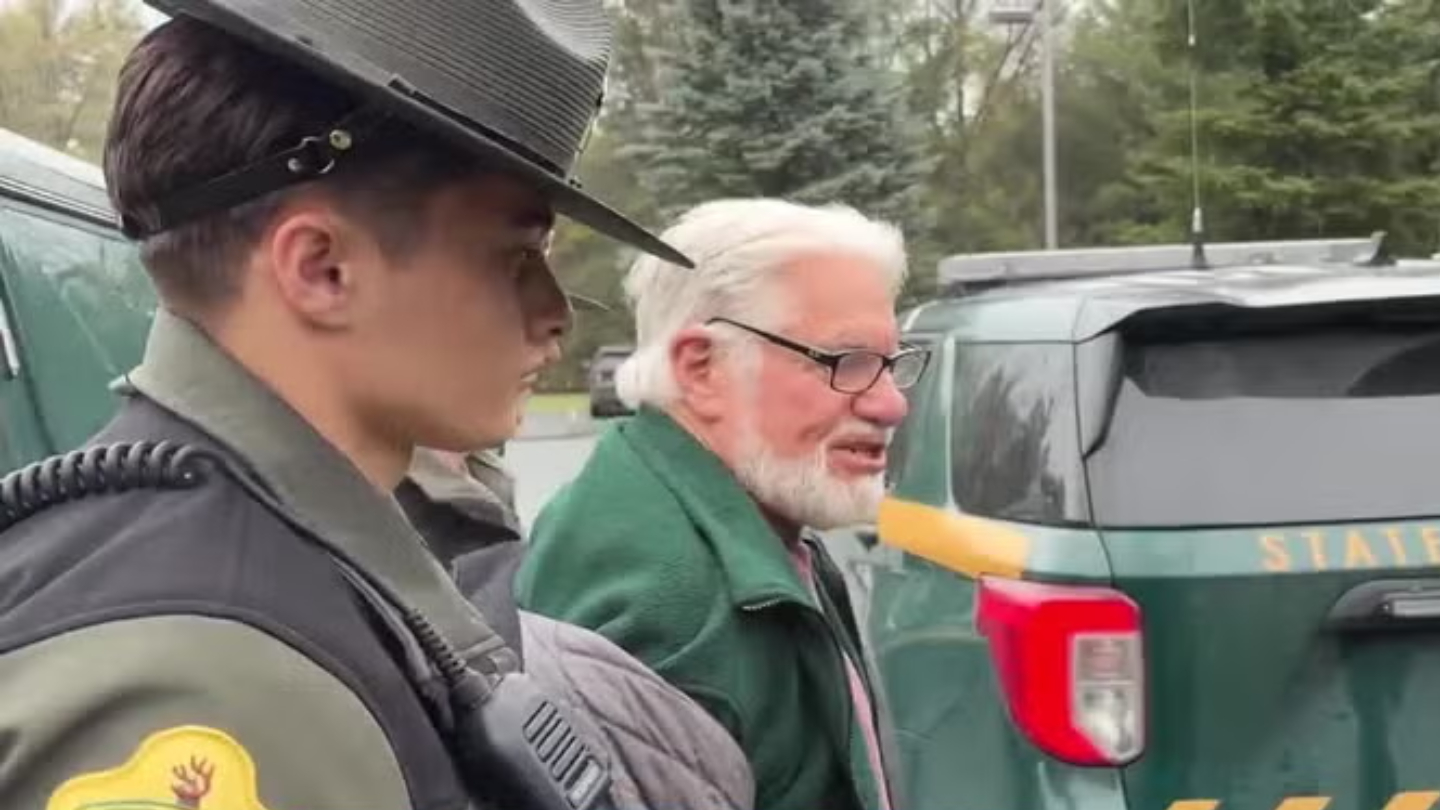 Mass. resident among those arrested at anti-ICE protest in Vermont