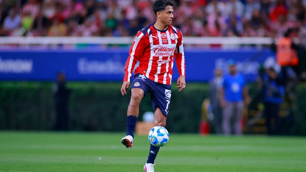 Luis Romo lidera a Chivas y sueña con la Copa del Mundo 2026