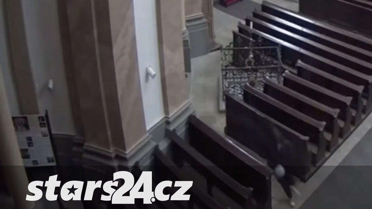Nové video nepochopitelného zločinu: krádež lebky svaté Zdislavy se ...