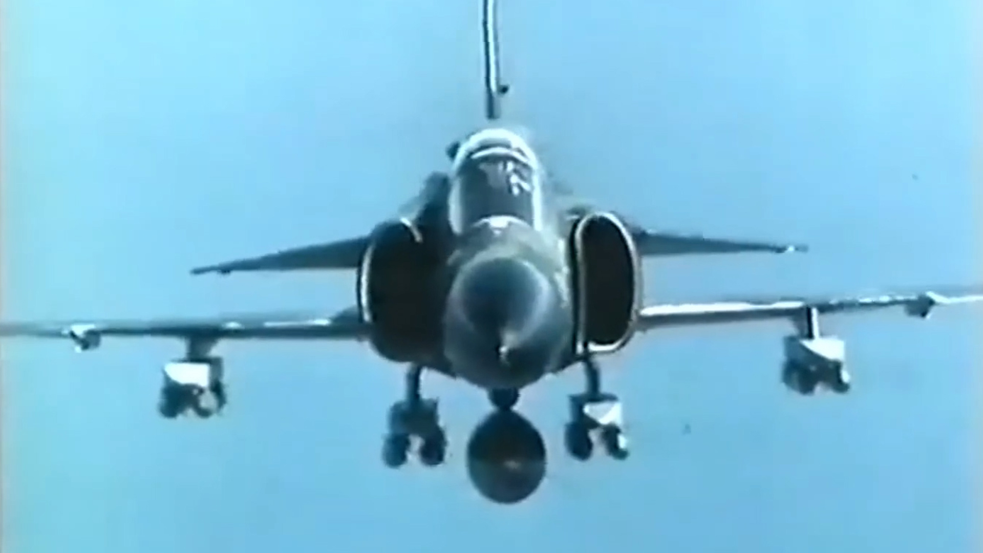 The Saab Viggen - Sweden built it to tear the Soviet fleet apart