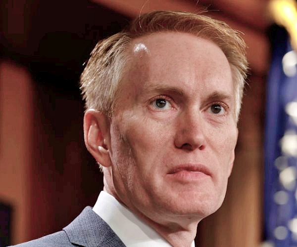 Sen. Lankford to Newsmax: Congress can meet Trump's deadline on ICE ...