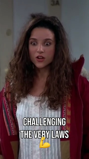 Elaine tries to beat the Van Wyck on Seinfeld