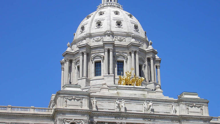 Minnesota lawmakers strike a deal to help HCMC, offer vehicle tab fee ...