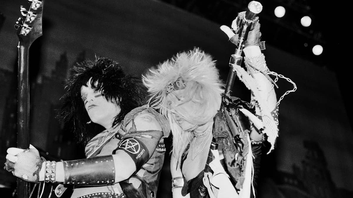 '80s heavy metal band Motley Crue announces exclusive partnership amid ...