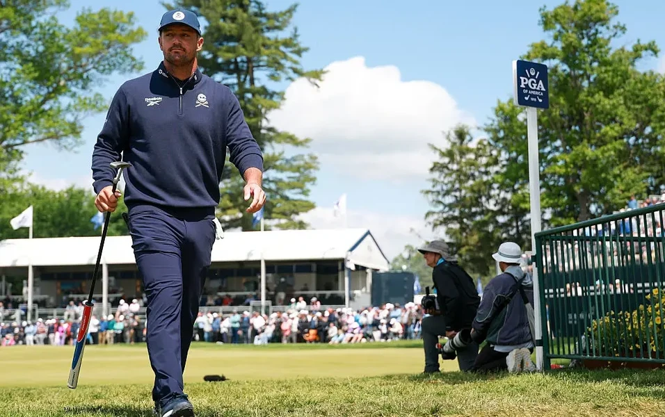 DeChambeau battles rough start as Potgieter leads PGA opener