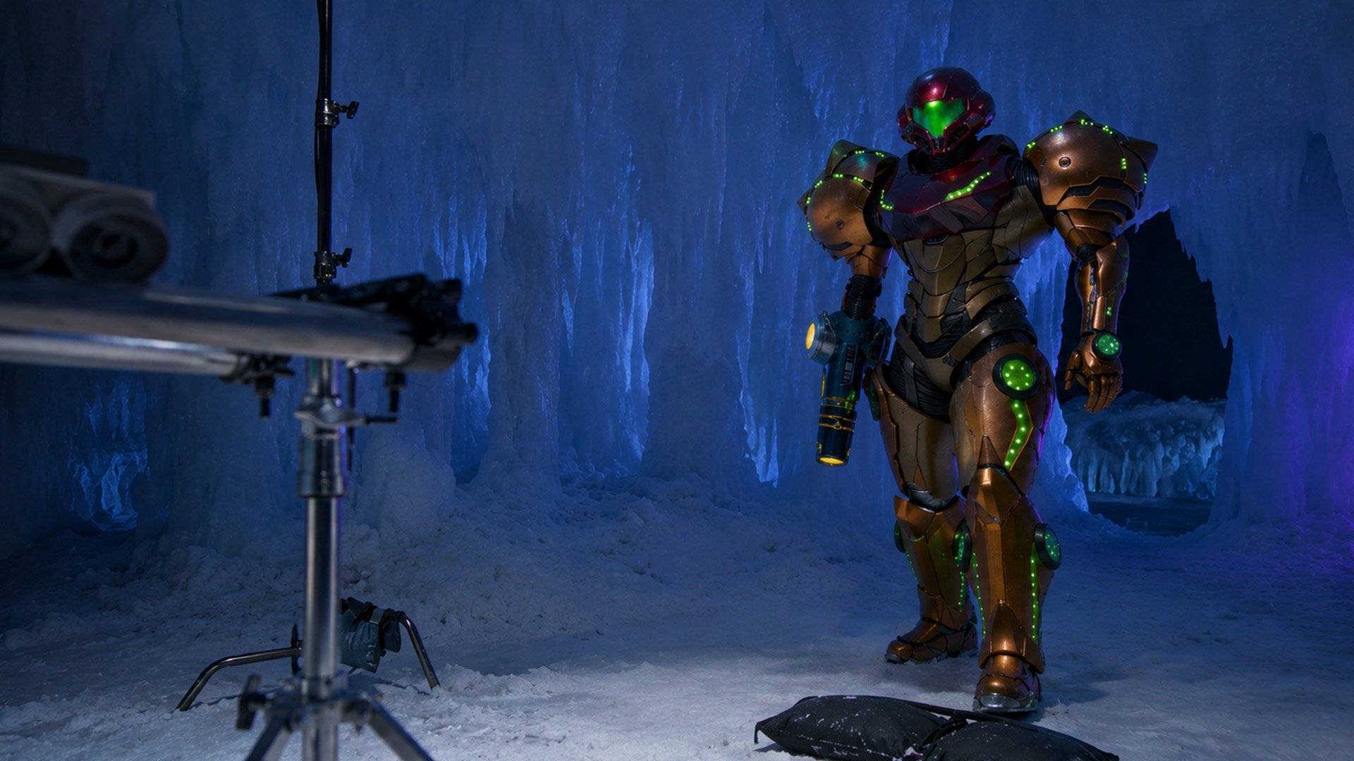 How a space dragon character is created for film
