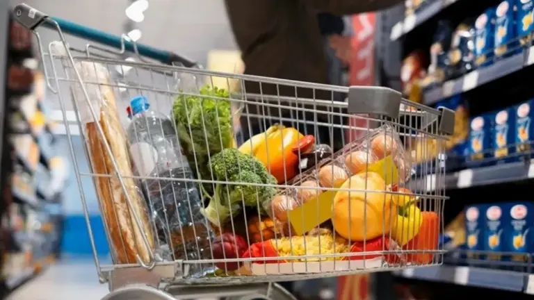 ¿Dónde conviene comprar? Profeco compara precios de arroz, frijol y ...