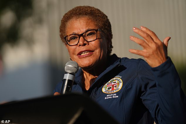 Karen Bass calls for drug users to receive taxpayer-funded dental care