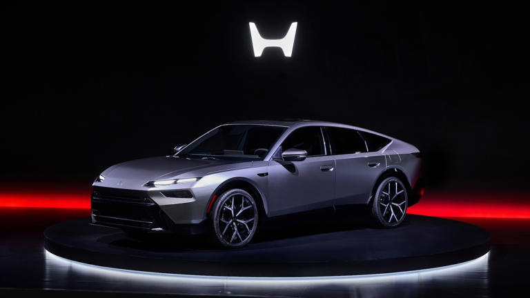 Honda présente une nouvelle berline hybride sous forme de prototype