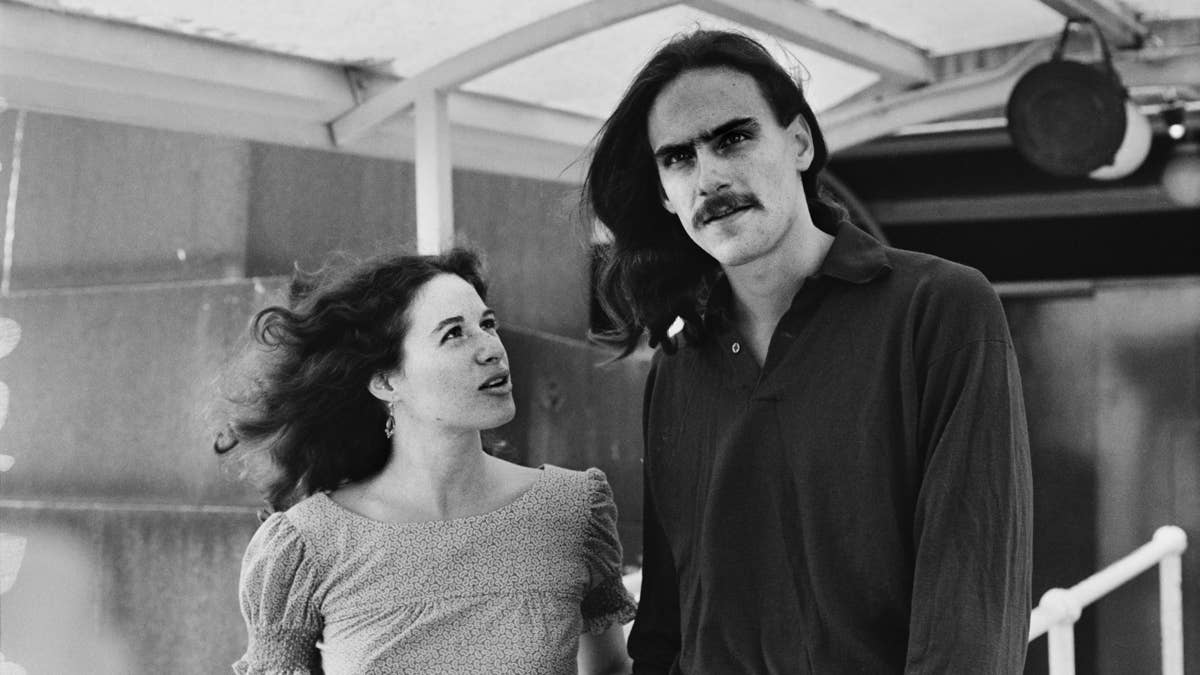 How Carole King's and James Taylor's 'You've Got a Friend' became a No ...