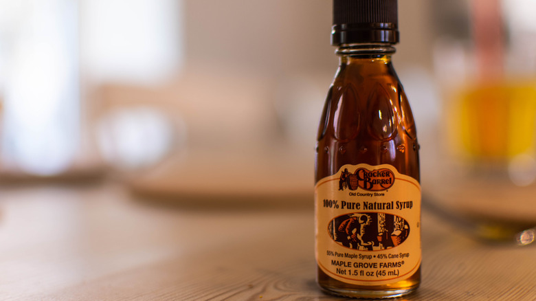 11 ordering tips you need on your first trip to Cracker Barrel