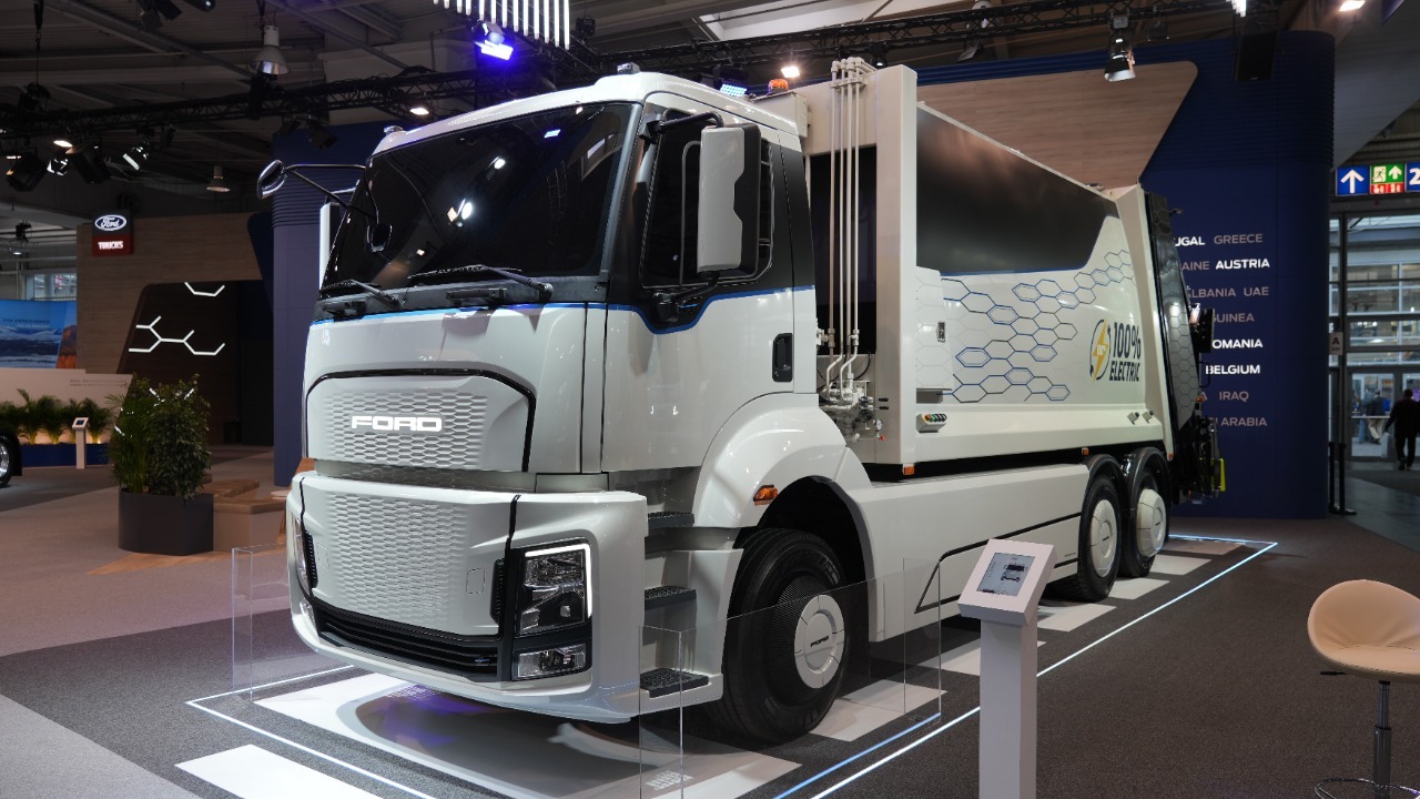 California’s $1 billion electric truck program covers drayage trucks ...