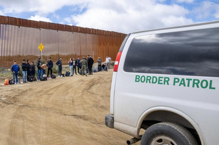 Border Patrol Chief Mike Banks resigns