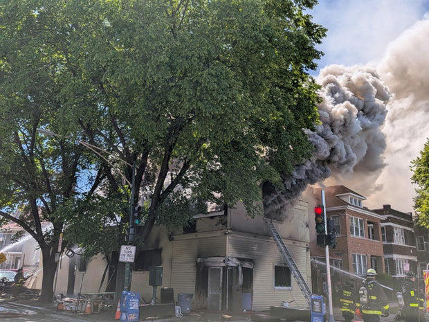 Fire blasts through building in Chicago's Brighton Park neighborhood