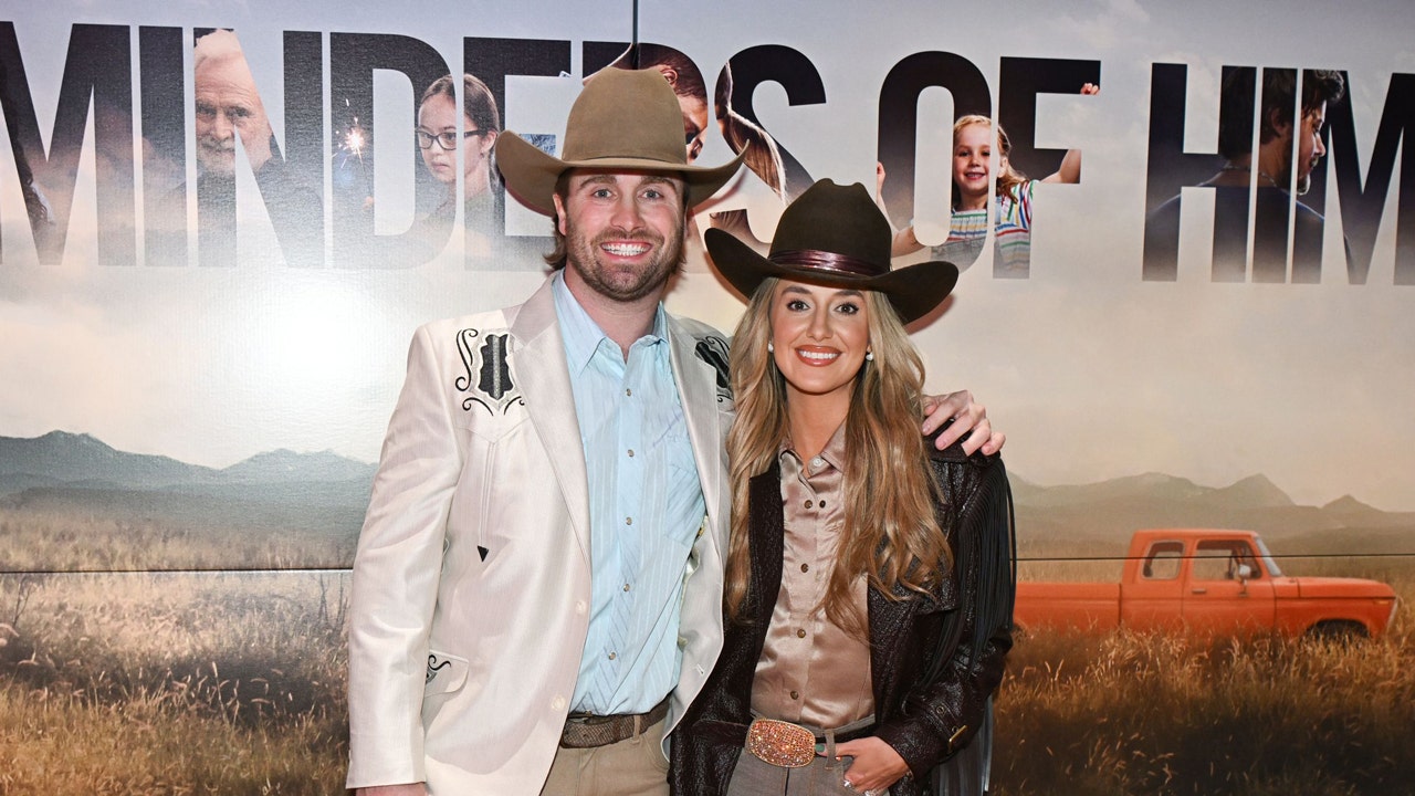Lainey Wilson marries Duck Hodges in 'dream' Tennessee waterfall cave ...