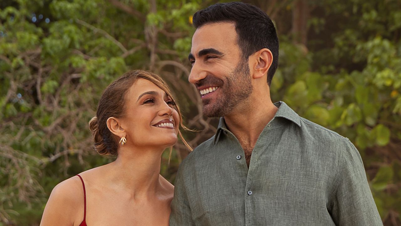 Brett Goldstein called out a JLo rom-com trope, and I’m pleased he ...