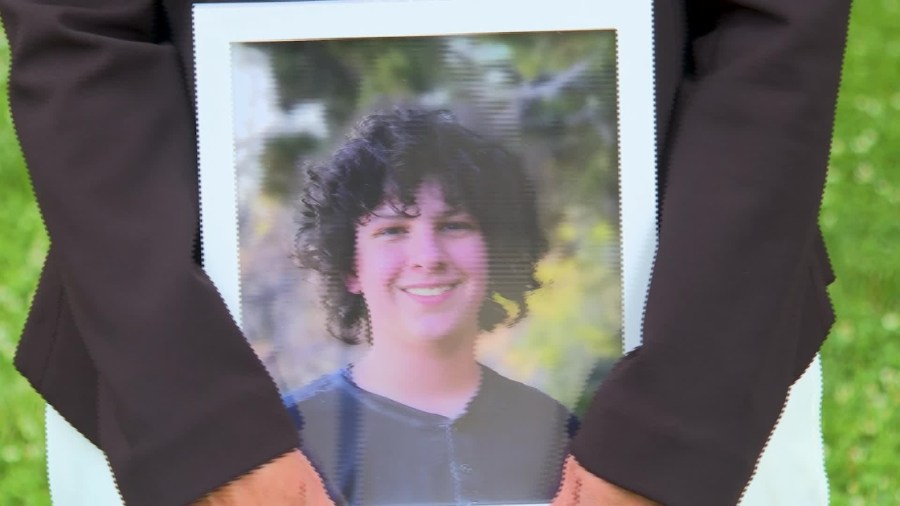 Grieving parents advocate for social media reforms on Capitol Hill