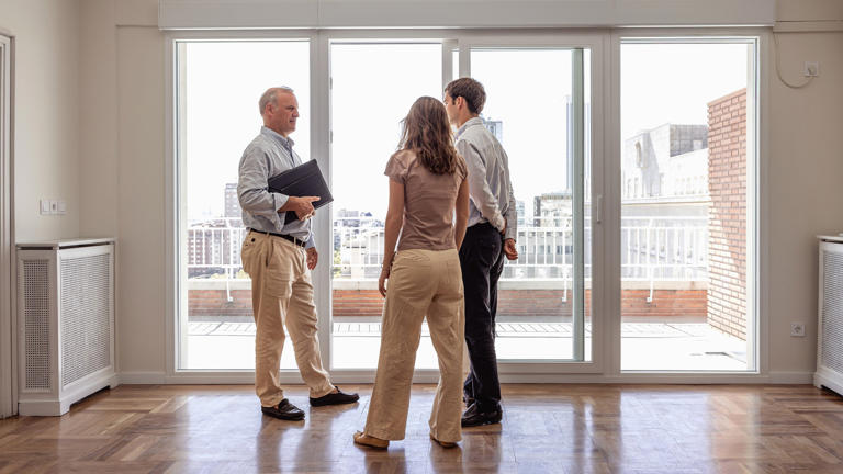 What is a listing agent? Why a home sale hinges on agent’s expertise