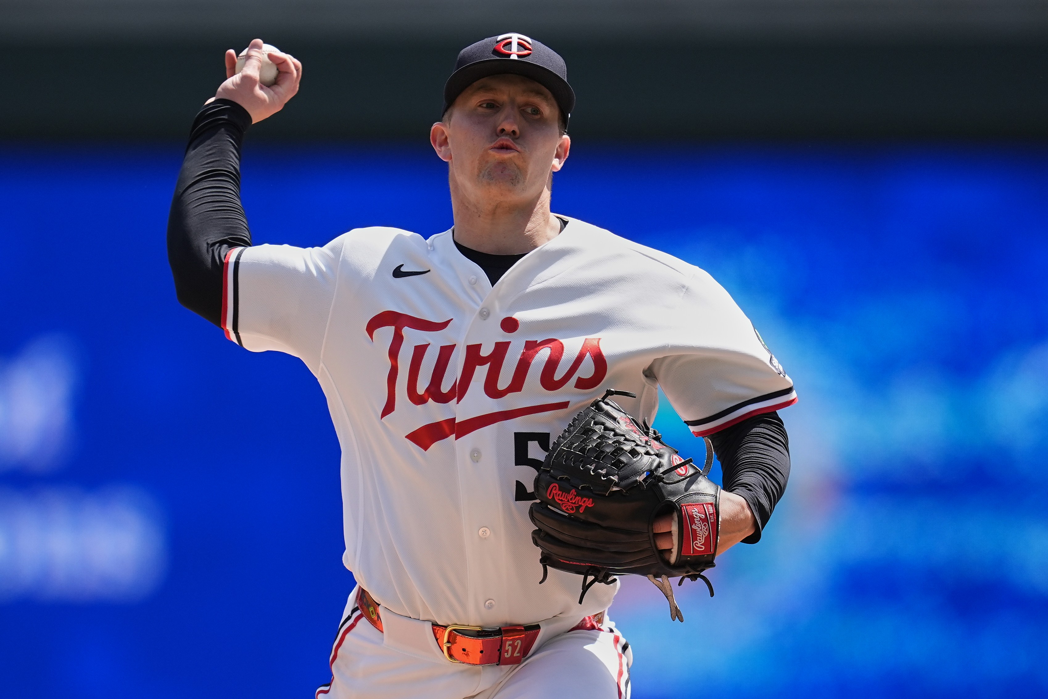 Zebby Matthews pitches Twins past Marlins 9-1 with 7 shutout innings in ...