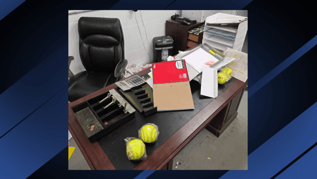 Break-ins reported at Little League concession stands in Charleston and Ona