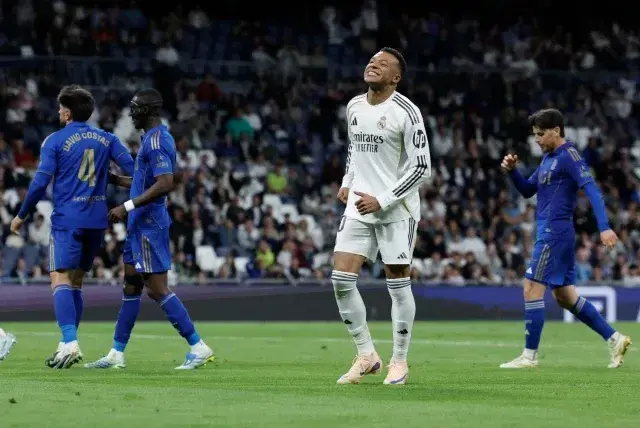 Cristiano Ronaldo, Messi, Mbappé, Haaland y Vinícius Jr.: lo que ganan ...