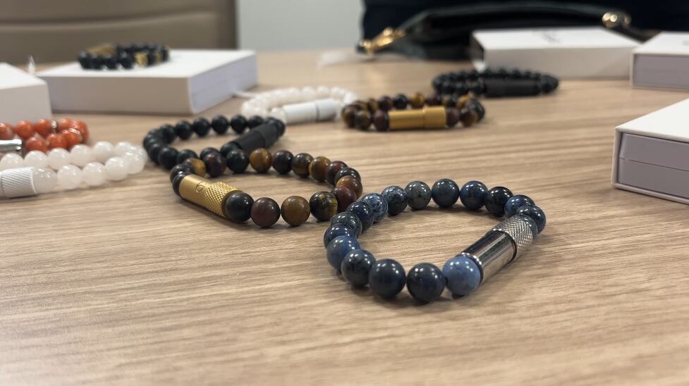Las Vegas woman creates medical bracelet after heart attack