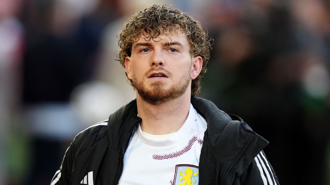 Aston Villa's Emery: Elliott loan from Liverpool 'embarrassing'