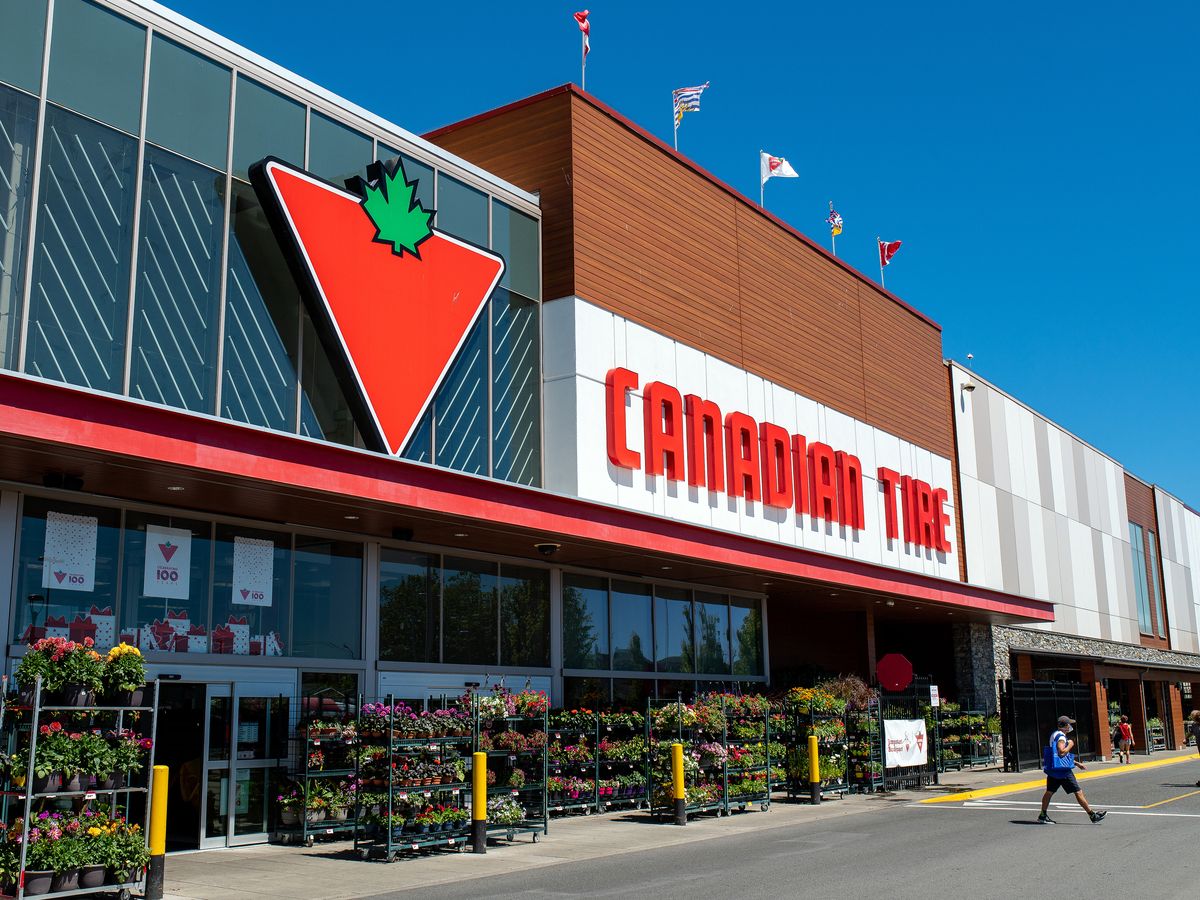 Canadian Tire 'patiently awaiting spring' after drop in first-quarter sales