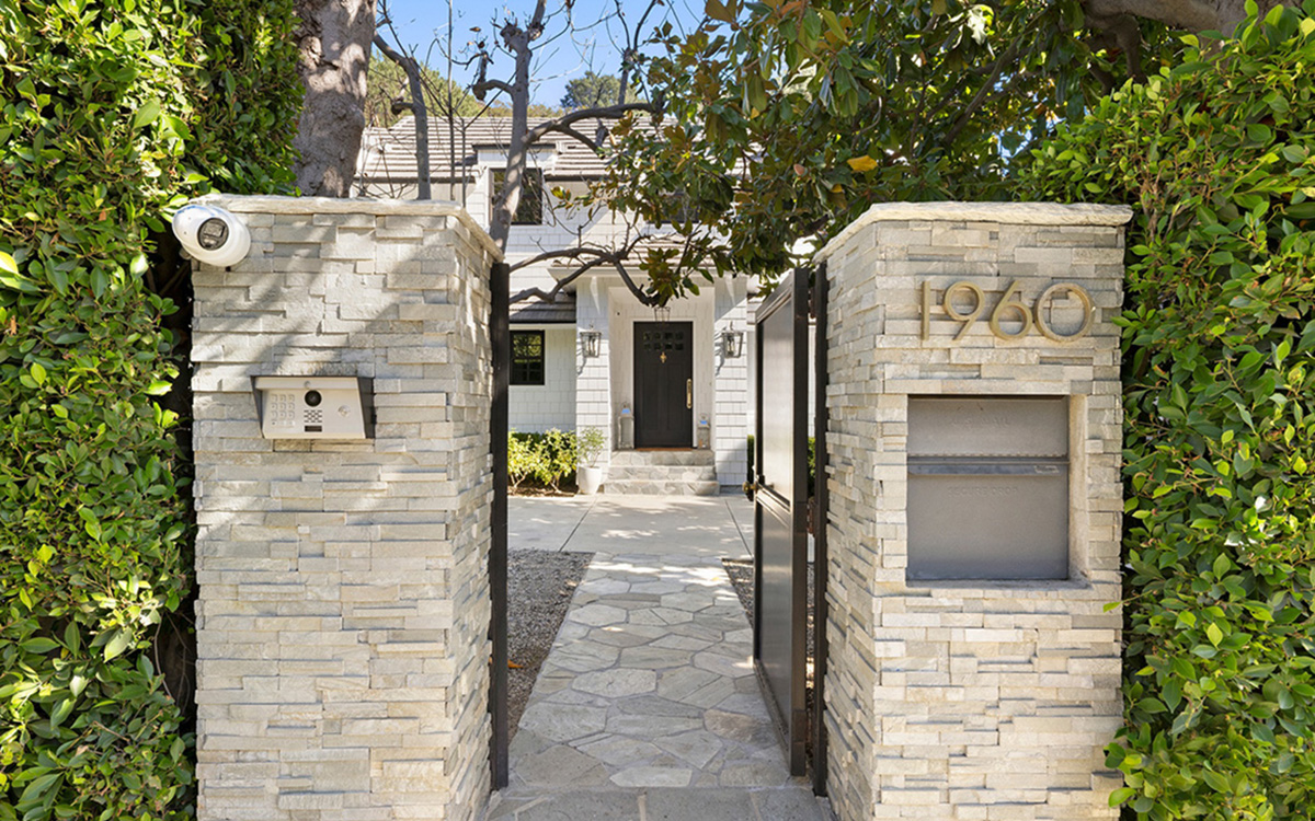 Lindsey Vonn's Beverly Hills house in photos