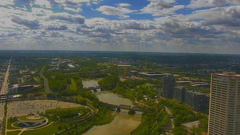 Columbus weather: Cool night, warming weekend, humid