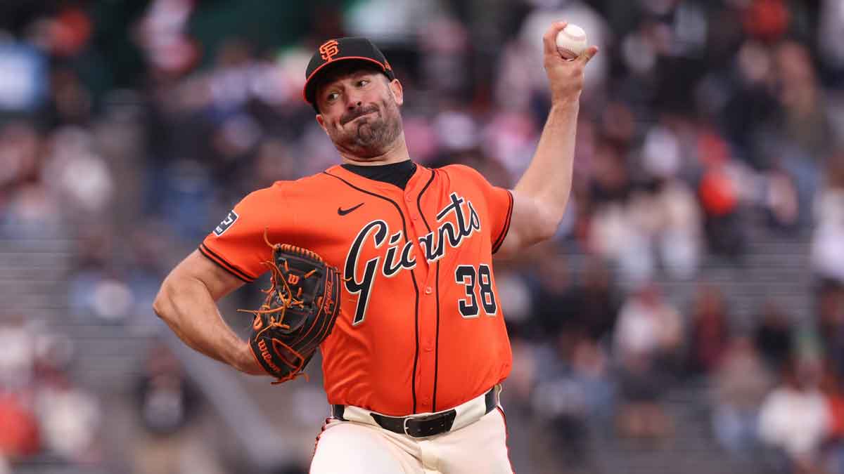 1 Giants starting pitcher Dodgers must consider trading for in 2026
