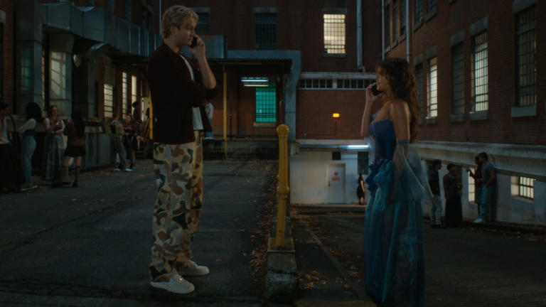 Off Campus' Dean and Allie actors broke down their relationship and ...