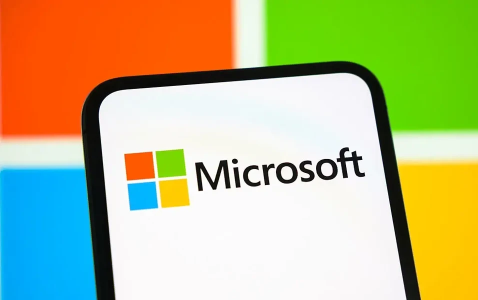 UK launches probe into Microsoft's software bundling practices