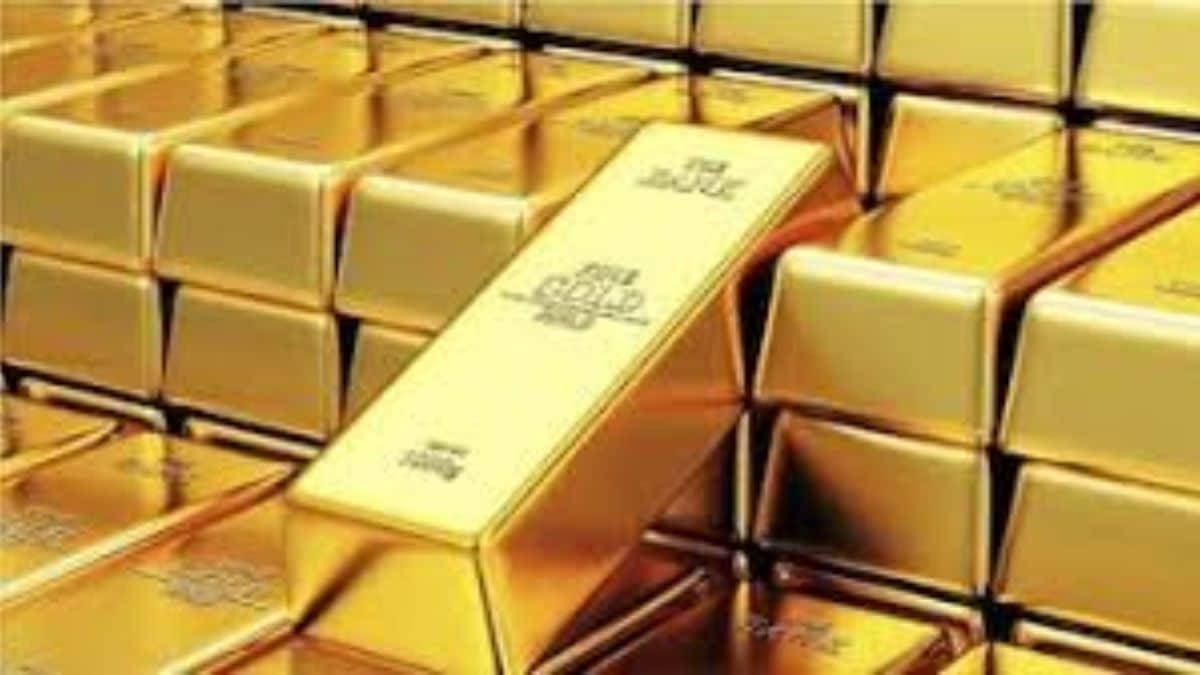 Did RBI sell gold to ‘save’ India’s forex reserves? Govt junks $12 ...