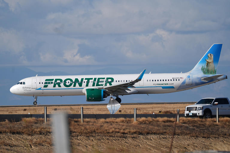 Denver runway death reveals a weakness in airport security: 'People ...