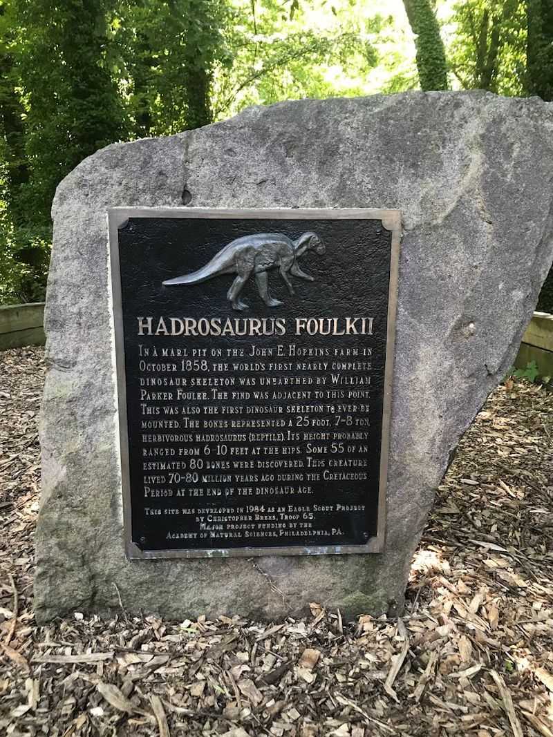 New Jersey’s 25-foot hadrosaurus was the first nearly complete dinosaur ...