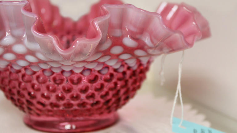 The elegant vintage glassware brand you'd be thrilled to find at the ...