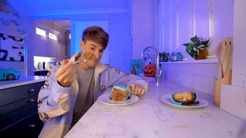 I turned my car into a cake to find out if an expensive bakery is ...