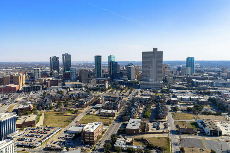 Canadian firm investing big in North Texas with 1,700 jobs
