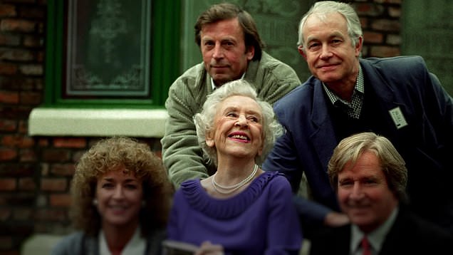 Alan Rothwell, one of Coronation Street's original cast members, dies ...