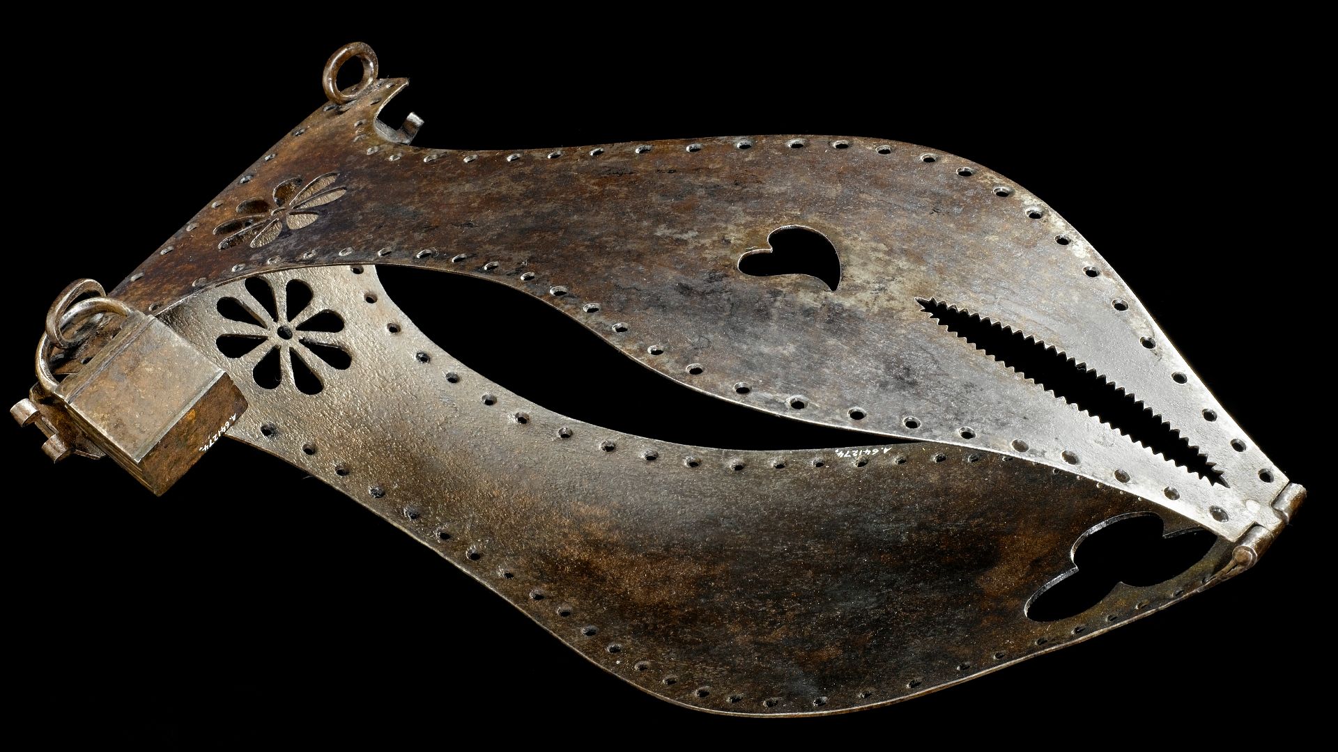10 medieval articles of clothing we're glad don't exist anymore & 10 we ...